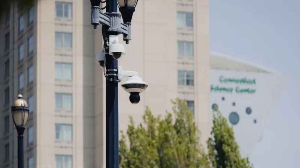 Connecticut police expand Axis Communications camera network